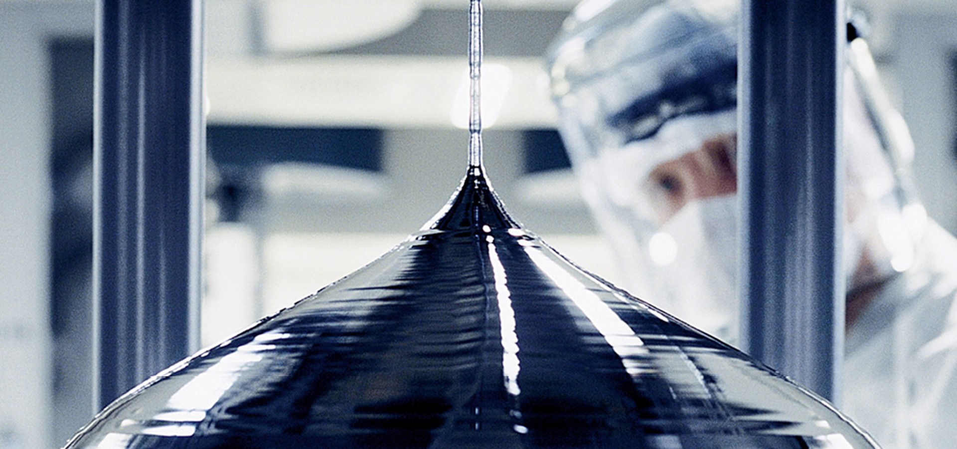 Siltronic relies in connecting cables from HELUKABEL