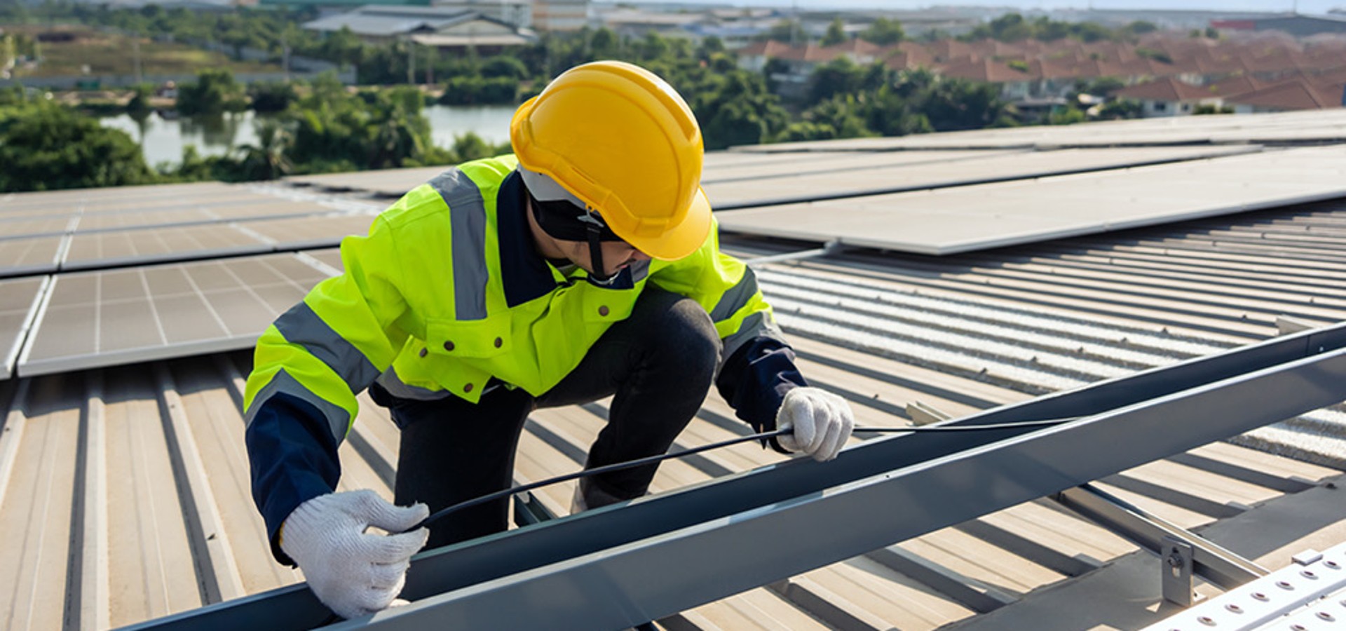 Cables and accessories for photovoltaic industry