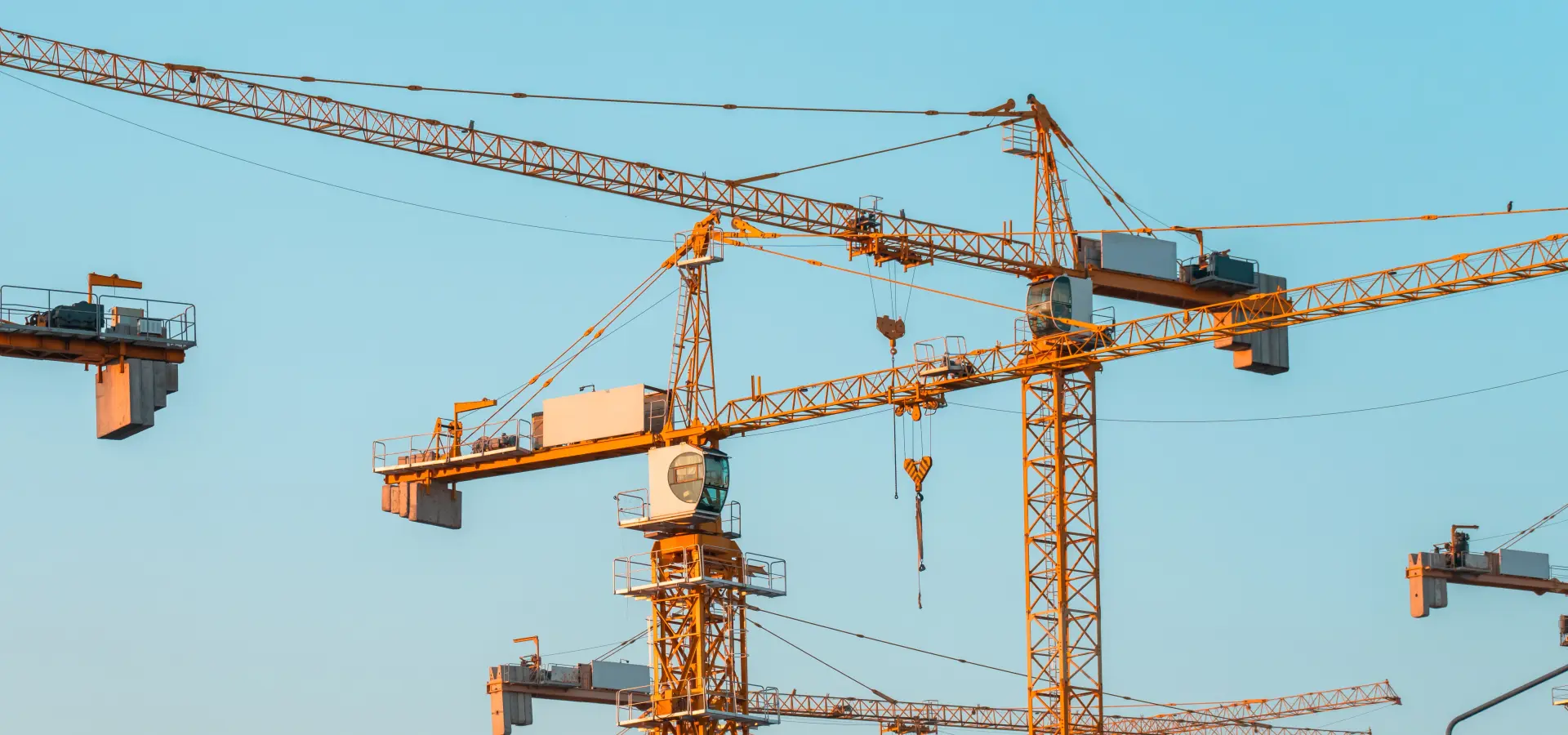 Cables for Cranes and Hoisting | HELUKABEL