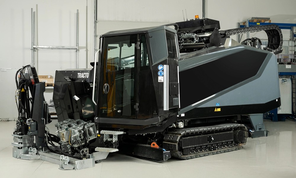 HELUCHAIN energy chains in use at TRACTO | HELUKABEL